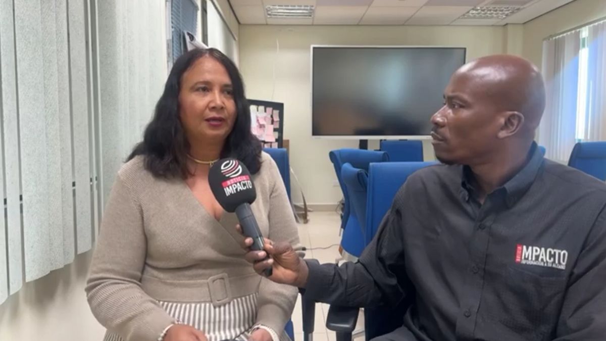 Dimas aclara: "orden de pago no garantiza estatus legal"