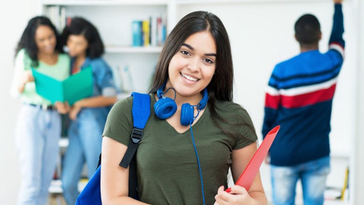 DUO refuerza apoyo: estudiantes caribeños viajan mejor preparados a Europa